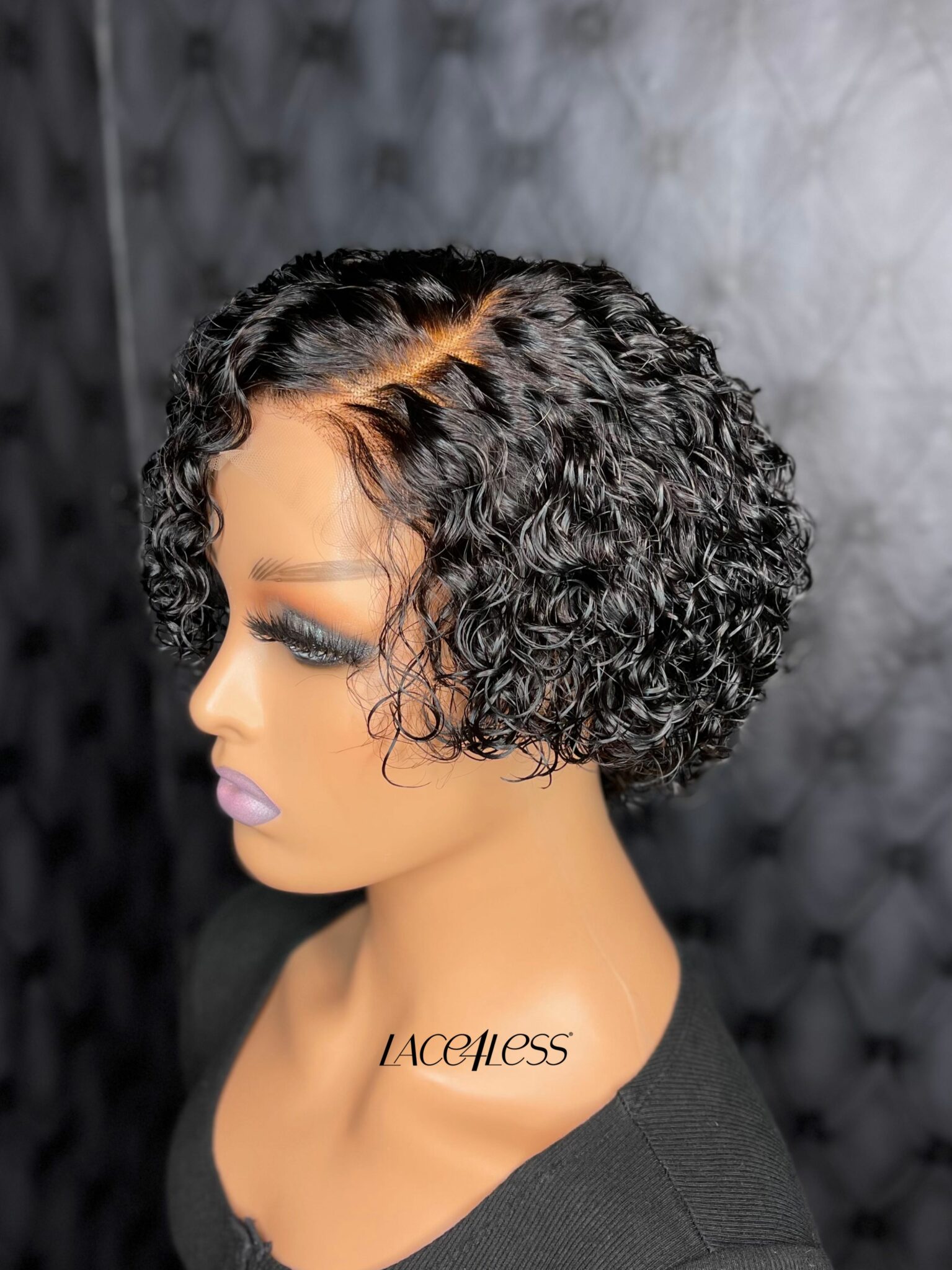 Perruque courte femme - Laura - Lace4less Salon de coiffure & Magasin ...